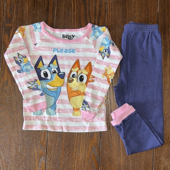 Pajamas | Bluey Pajama Set | Poshmark